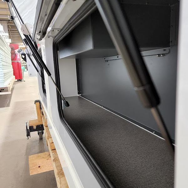 Alpine - Overland Explorer Vehicles